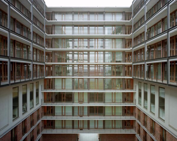 Rapp+Rapp ⁄ Chicago housing block